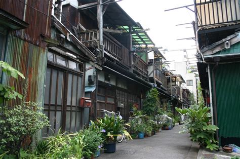 Kachidoki Chuo Ku Tokyo 長屋 家族写真 おしゃれ 路地