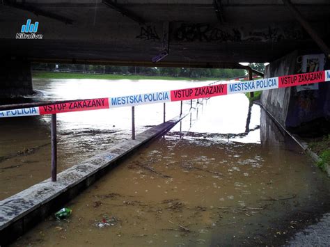 Rieka Nitra Povodne