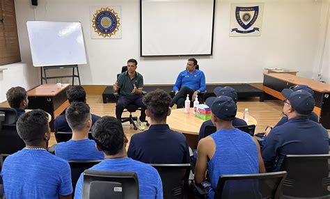 Vvs Laxman To Replace Rahul Dravid As Indias New Coach Report