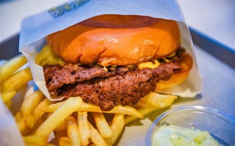 From Soho To Bahrain A Cosmic Take On The Classic Smash Burger Stars