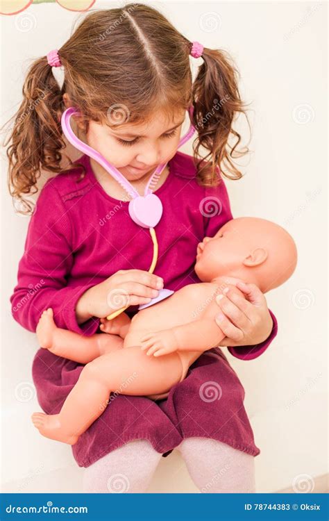 Girl Plays The Doctor Stock Image Image Of Caucasian 78744383
