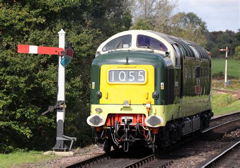 Br Class 55 Deltic D9002 The Kings Own Yorkshire Lig Flickr