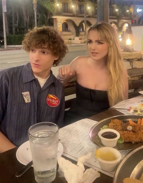 •mason And Mckenna• Casal