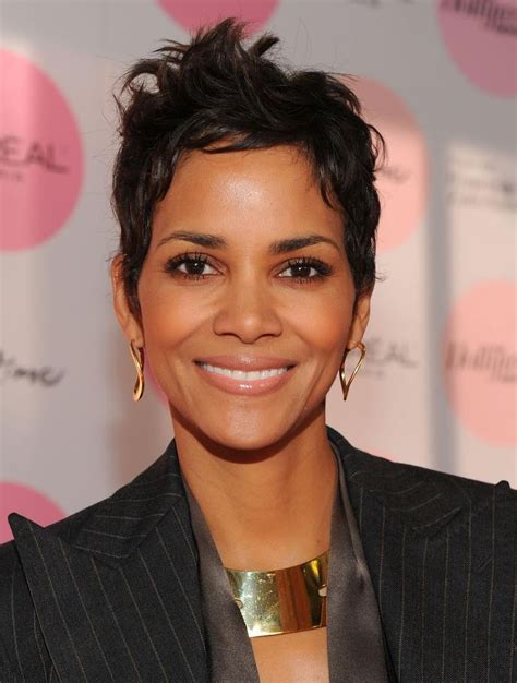 Beautiful Actress Halle Berry Mens Hairstyles Short Hair Styles