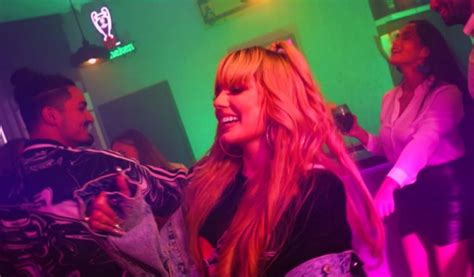Bella K Presenta Su Nuevo Tema Te Encxntré