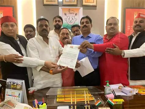 In Varanasi The Additional Municipal Commissioner Said The Problem Will Be Solved Soon