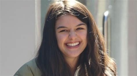 Classify Suri Cruise