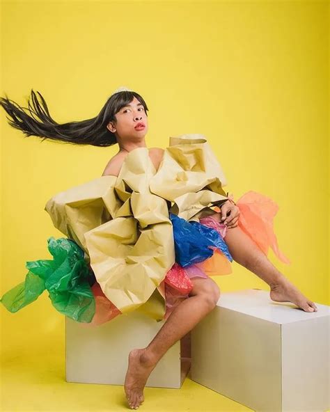 Charming Portrait Of Mimi Peri As A Model In The Studio Outfit Made