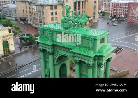 Narva Triumphal Arch Stock Videos And Footage Hd And 4k Video Clips Alamy