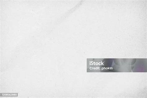 흰색 재활용 공예 종이 질감 배경으로 회색 종이 질감 오래 된 빈티지 페이지 또는 오래 된 신문의 그런 지 비네팅 패턴 거친 예술 주름 그런 지 편지 텍스트의 복사 공간이