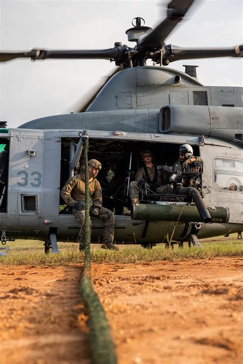 Dvids Images Iii Mef Eotg Conducts Frmc Image 3 Of 19