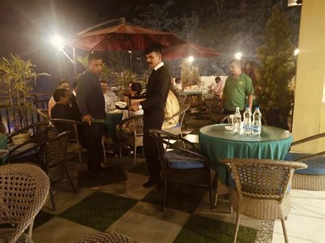 Hotel The Mango Tree Updated Prices Reviews And Photos