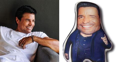 La Almohada De Chayanne Chiquito” Que Se Volvió Viral Gracias A Una Publicación Del Cantante