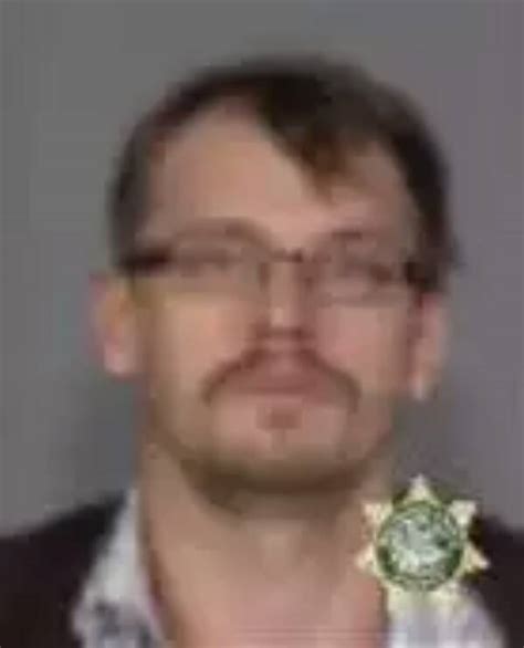 Fbi Arrests Us Citizen Eric Erdmann Hiding In Cambodia Over Sex