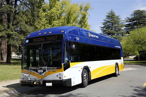 Sacramento Rt Begins Transformation With Bus Upgrades New Rail