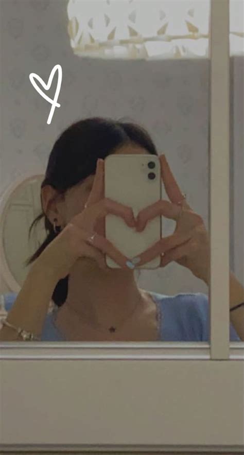Selfies En El Espejo Selfie Ideas Instagram Como Tomarme Fotos