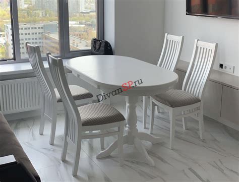 Кухонный Стол из бука овальный раскладной 80х145-185 см.