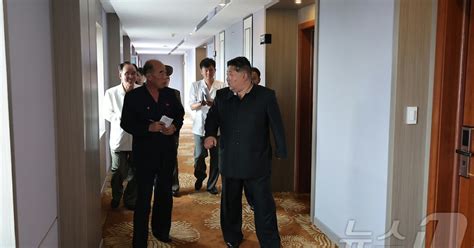 北 김정은 백두산 인근 삼지연 건설사업 현지지도
