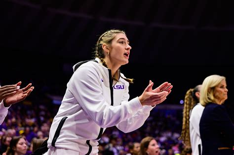 Izzy Besselman Izzybesselman • Instagram Photos And Videos