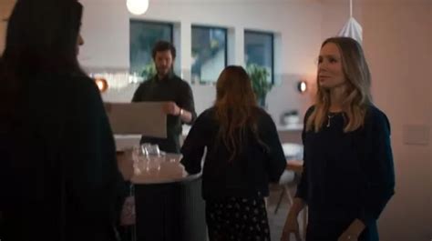 Suzie Kondi The Samos Sweatshirt In Velour Worn By Joanne Kristen Bell