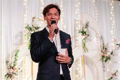 How To Choose The Perfect Wedding Emcee In Singapore Merry Bees