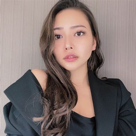 今井夏帆さんのインスタグラム写真 今井夏帆instagram「リングライト引っ張り出してきた Sundaysundayfundayshotting今井夏帆av