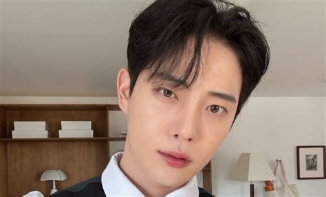 Le Mannequin Coréen Kim Jong Suk Est Décédé à Lâge De 29 Ans Kpop France