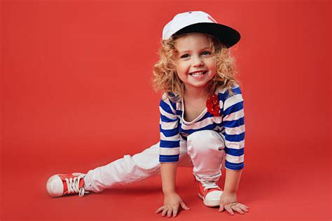 65600 項little Cutie Models照片檔、圖片和免版稅影像 Istock