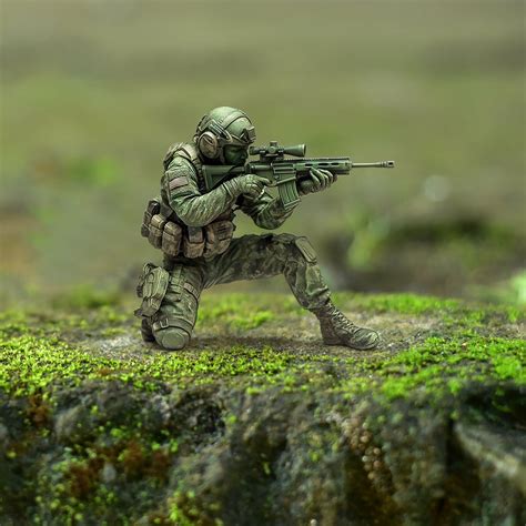 Clearance Kneeling Soldier Figurine Set Military Collectible Statues