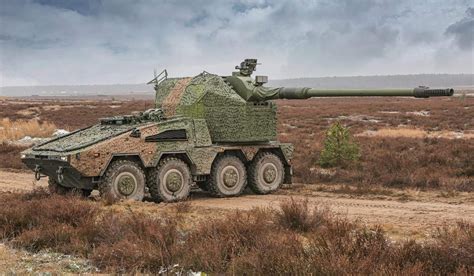 Kraus Maffei Wegmann Began Production Of The Boxer Rch 155 Wheeled Acs With A Pzh 2000 Turret