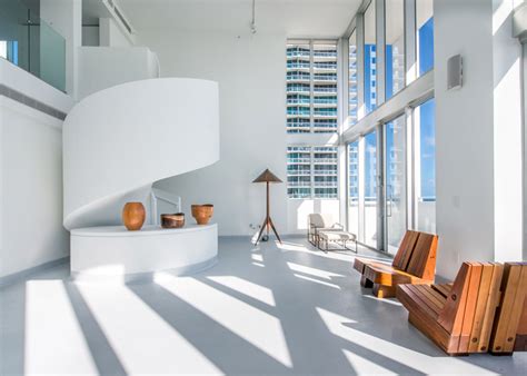 Espasso Showcases Brazilian Furniture At The Shore Club