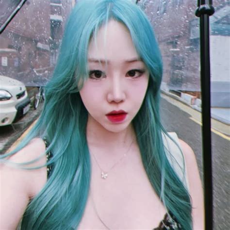 Waveya Ari Waveyaari • Instagram Photos And Videos