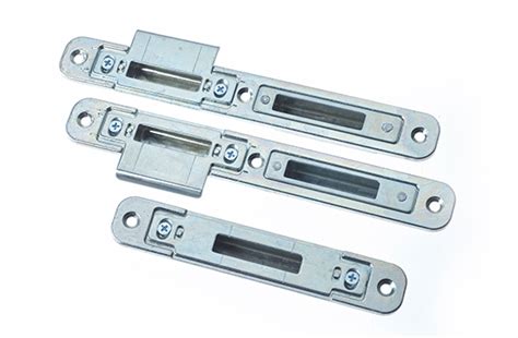 1141 1142 And 1143 Composite Door Centre Latch And Hook Keep Ingenious