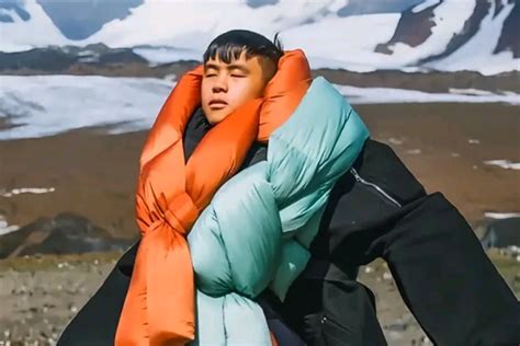 Siapa Arnold Putra Sosok Selebgram Inisial Ap Yang Dikabarkan Ditahan Di Myanmar