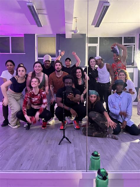 Afro Dance Class With Umafam Intermediate Level Evening Class Dance Ireland