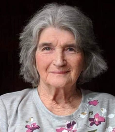 In Memory Of Edna Eileen Sanders