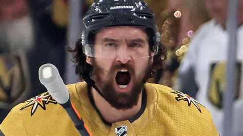 Mark Stone Scored Stanley Cup Hat Trick With Broken Wrist