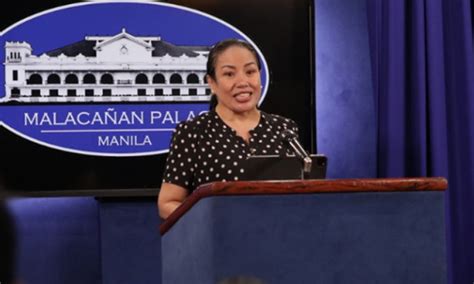 Admin Aide Nahulog Mula Sa 4th Floor Ng Mabini Hall Ng Malacañang Patay