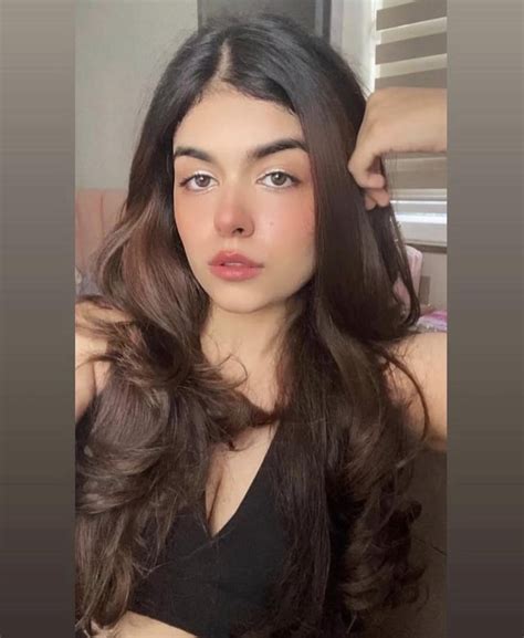 Mehak 🥹 R Pakibeauties