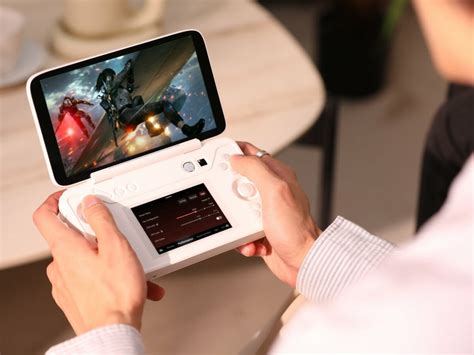 This Dual Screen Handheld Has A Nintendo DSinspired Design