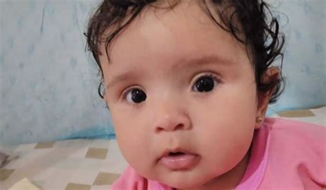 Para Ajudar Na Cirurgia Do Olho Da Minha Filha Filha Vaquinhas Online