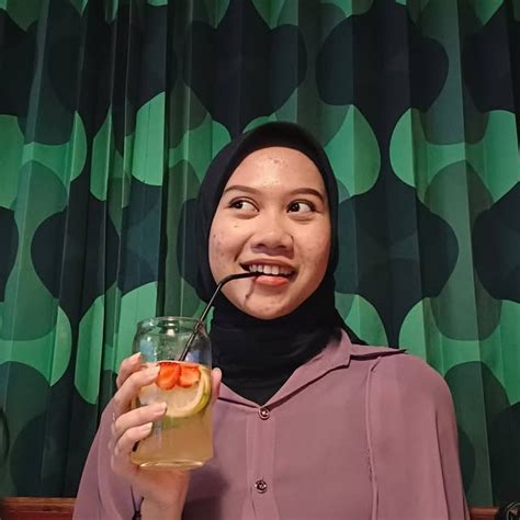 Melani Putri Mlniptrs Threads Say More