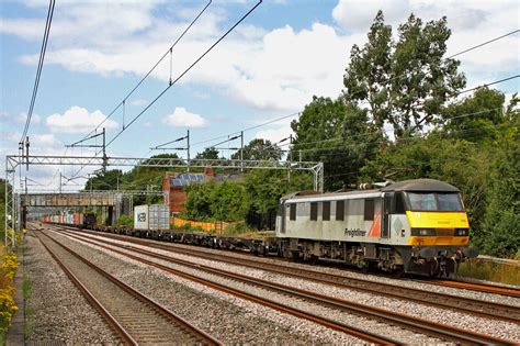 Class 90 Tomcurtisrailgallery