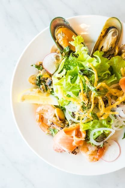 Ensalada De Mariscos Foto Gratis