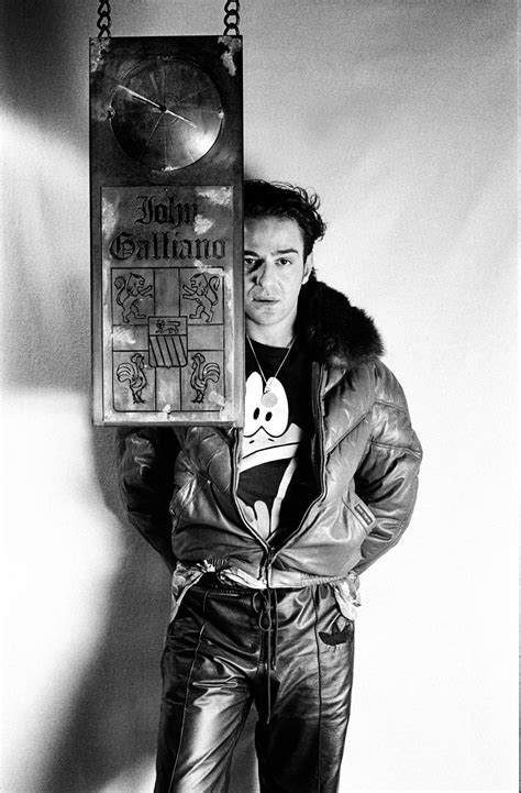 Foto Zum Film High Low John Galliano Bild Auf Filmstarts De