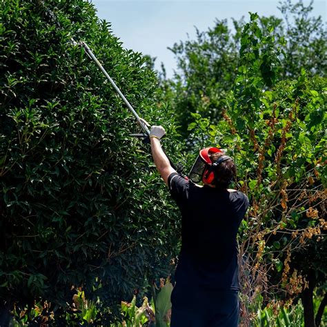 The Ultimate Garden Companion A Multi Tool For Every Task Titantec