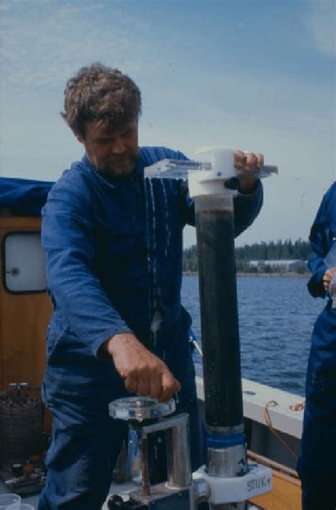 Sectioning Apparatus Of Gemini Twin Corer Download Scientific Diagram