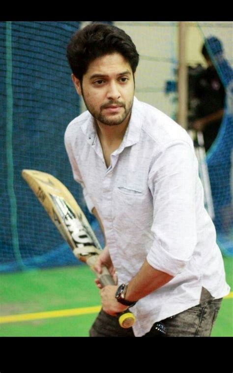 Pin By Sabarna Mukherjee On Vikram Chatterjee Actors Bengali East Pakistan