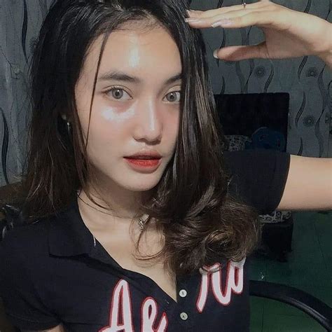 Pesona Gadis Manis Dengan Senyum Tulus Pesona Manis