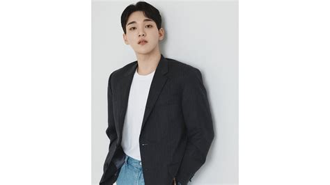 Exclusive Actors Kim Seong Gyeong And Hyun Woo Discuss About Their Upcoming Bl Drama Ambiguous